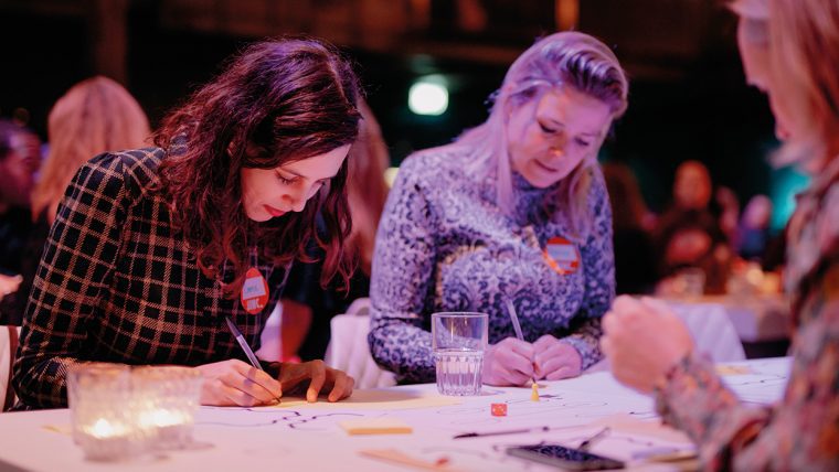 Over JINC - JINC - helpt jongeren op weg naar werk